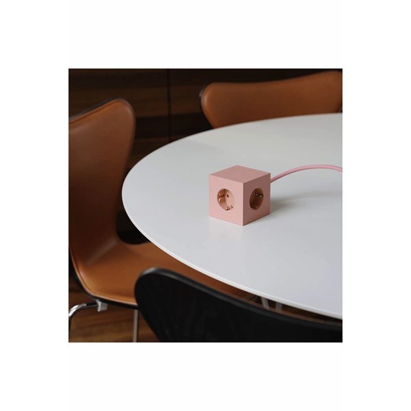 Avolt Grenuttag Square 1 USB-C/Magnet - Stockholms Ljusbutik