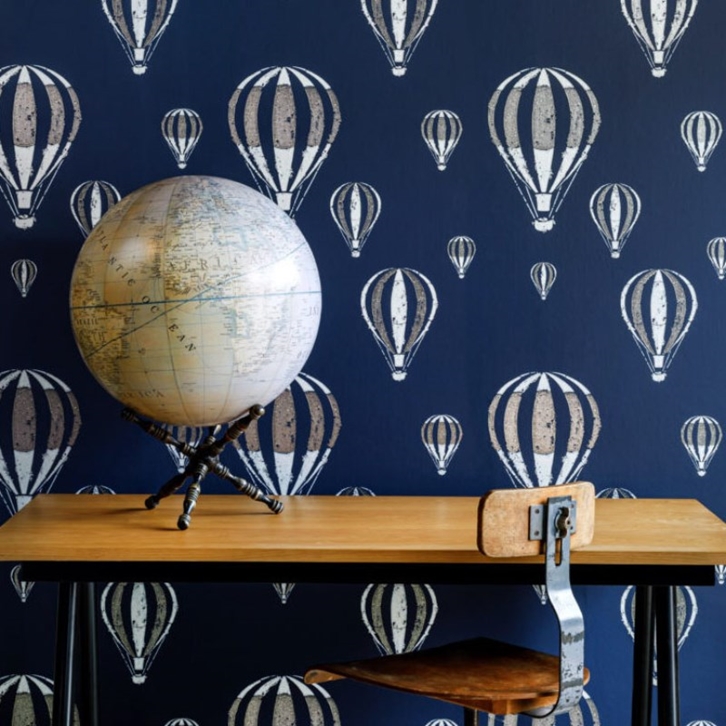 Hot air balloon Midnight Sky tapet från Barneby Gates (BG158-01 ...