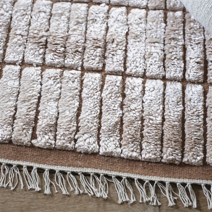 Tokusa Birch matta (250 cm x 350 cm) från Designers Guild
