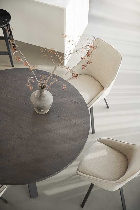 Rowico Home Matbord Maddock Runt - Living Furniture