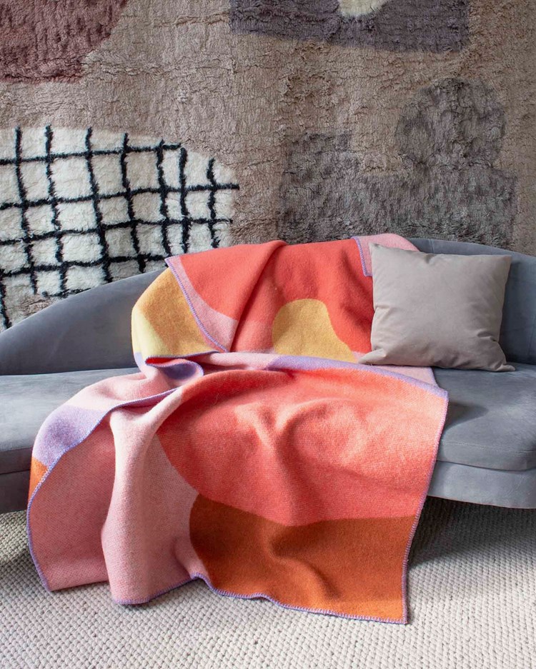 Layered Wool Blanket Flower Field - Vallgatan 12