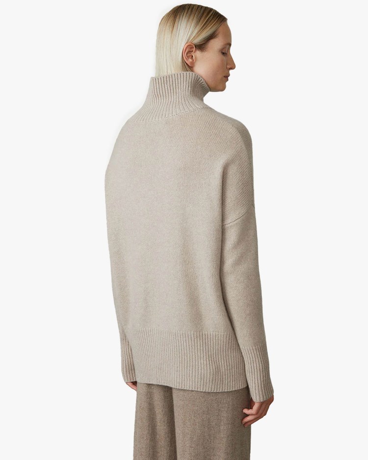 Lisa Yang Heidi Sweater Sand - Vallgatan 12