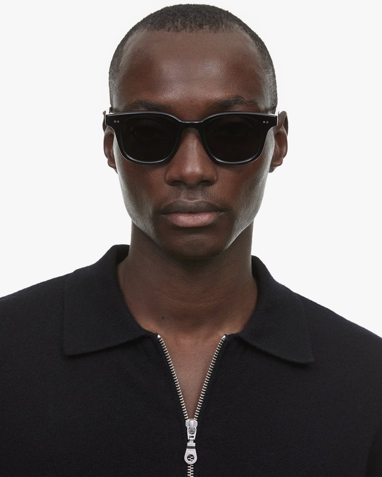 CHIMI 02 Black - Vallgatan 12