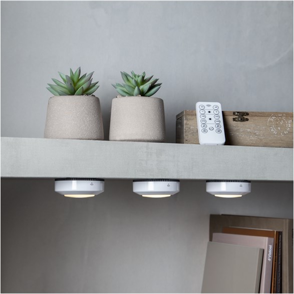 Batteridriven LED-spotlight med fjärrkontroll, vit 3-pack - | Bright 1-2-3