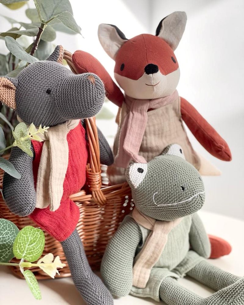 Räv Alphonse mjukdjur skallra - Naturbutiken